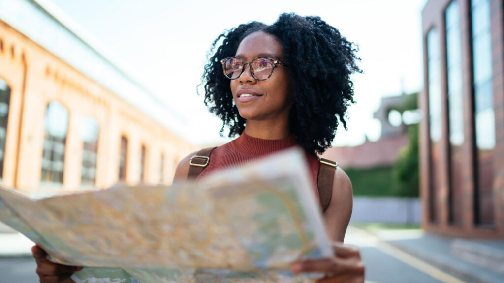 Why Study Abroad? Top 5 Benefits of Studying Abroad | Authentica